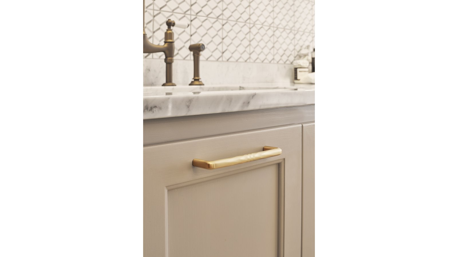 Möbelgriff SHUFFLE - LGM-Beschlag